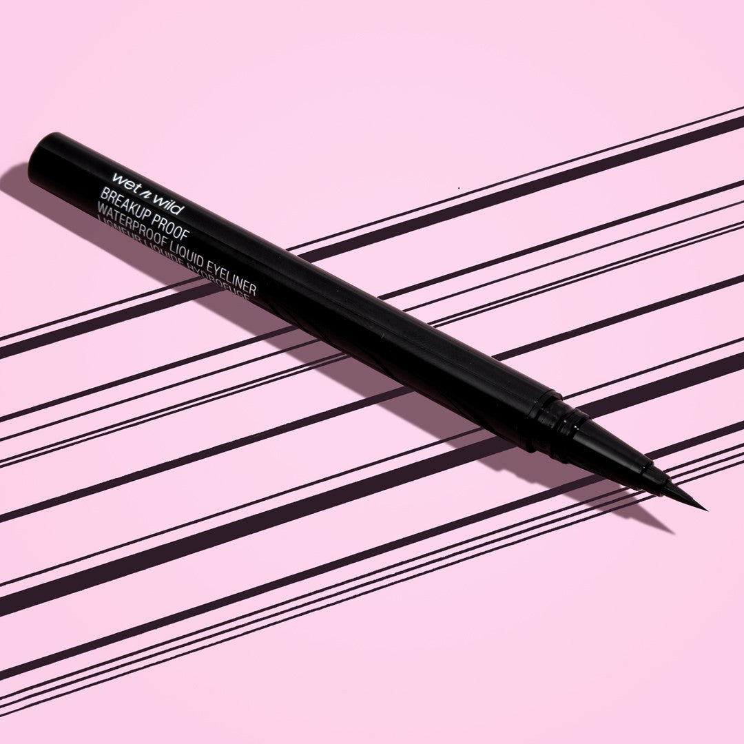 Breakup proof Liquid eyeliner | BEAUTY NEXT Australia